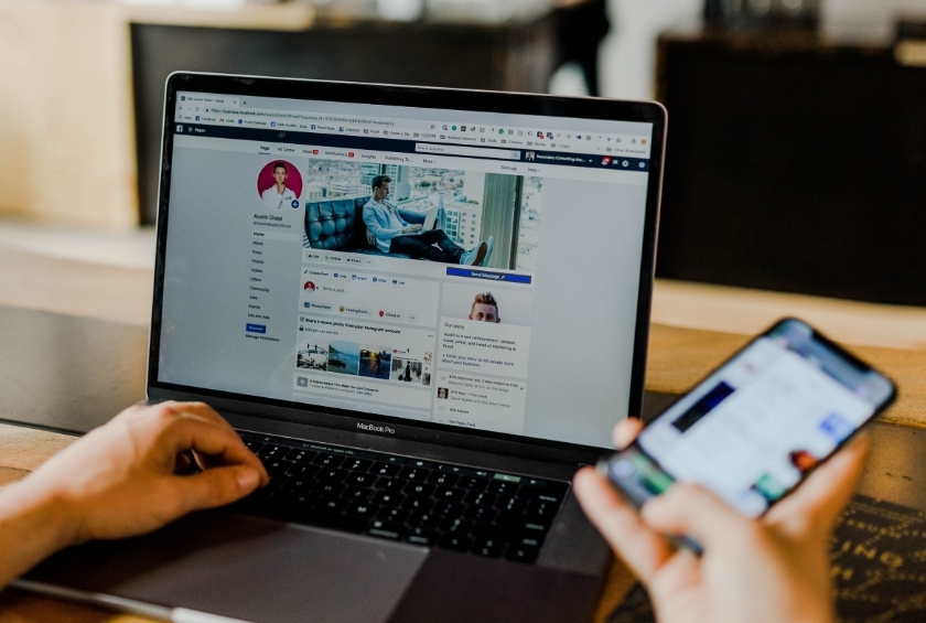 Should You Give Your Future Employer Your Social Media Usernames should-you-give-your-future-employer-your-social-media-usernames